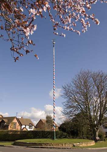 The Maypole | Welford-on-Avon Parish Council
